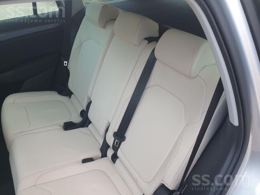 Pelēks Skoda Kodiaq 2022 Rīga, ar dzinēja tilpumu 1.50 L un nobraukumu 119 tūkst. km par 21700 €, foto 9 vietnē AUTOMOTO.COM.LV