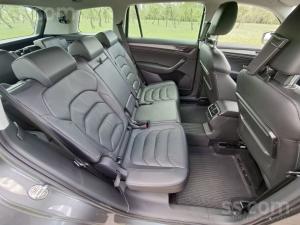 Grey Skoda Kodiaq 2022 in Riga, with an engine capacity of 2.00 L and mileage of 53 thousand km for 34950 €, photo 10 on AUTOMOTO.COM.LV