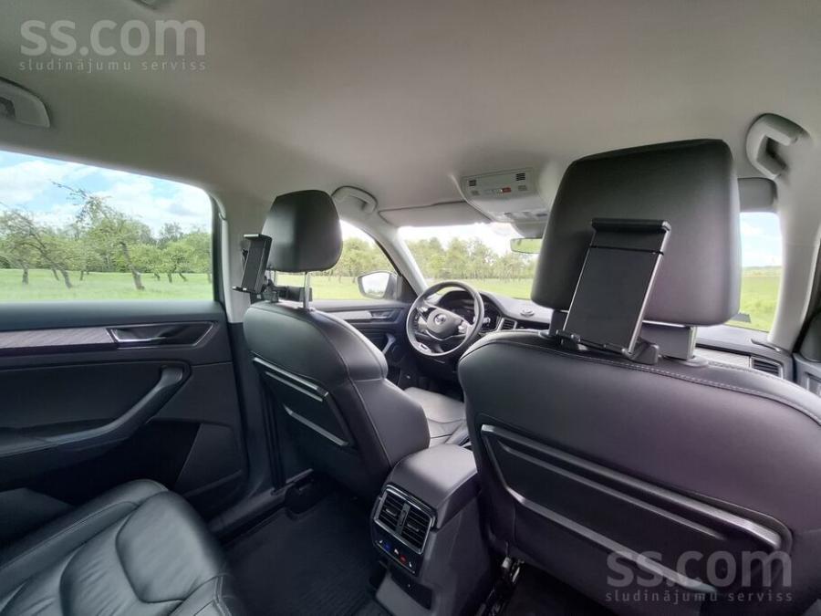 Grey Skoda Kodiaq 2022 in Riga, with an engine capacity of 2.00 L and mileage of 53 thousand km for 34950 €, photo 12 on AUTOMOTO.COM.LV