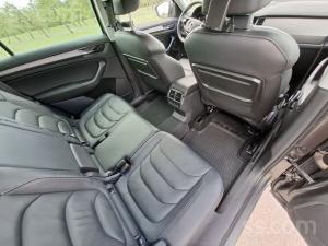 Grey Skoda Kodiaq 2022 in Riga, with an engine capacity of 2.00 L and mileage of 53 thousand km for 34950 €, photo 13 on AUTOMOTO.COM.LV
