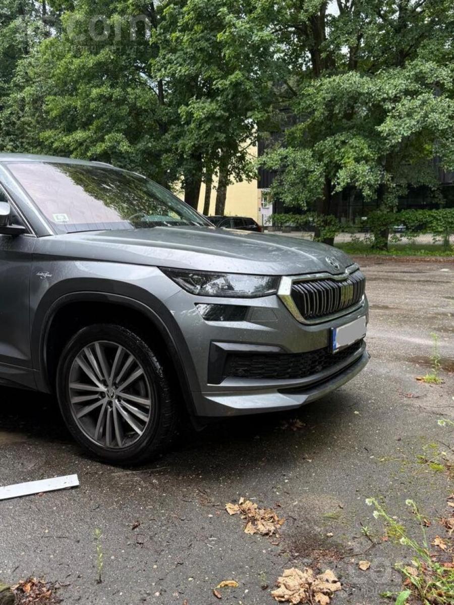 Серый Шкода Kodiaq 2022 в Рига, объемом двигателя 1.50 л и пробегом 34 тыс. км за 30990 €, фото 6 на AUTOMOTO.COM.LV
