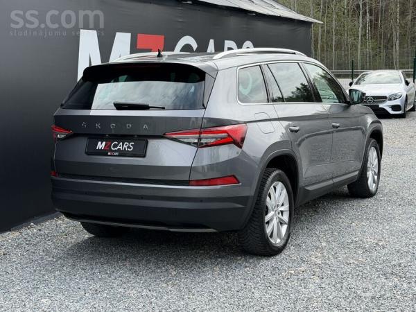 Pelēks Skoda Kodiaq 2022 Rīga, ar dzinēja tilpumu 2.00 L un nobraukumu 197 tūkst. km par 23990 €, foto 3 vietnē AUTOMOTO.COM.LV