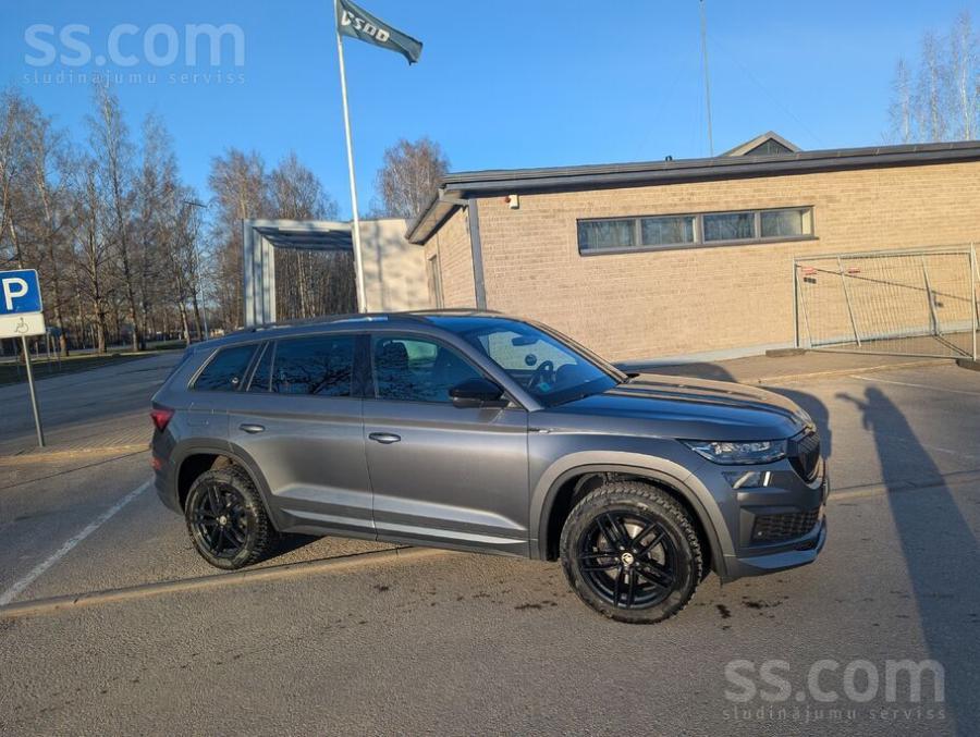 Серый Шкода Kodiaq 2022 в Мадона, объемом двигателя 2.00 л и пробегом 76 тыс. км за 28700 €, фото 1 на AUTOMOTO.COM.LV