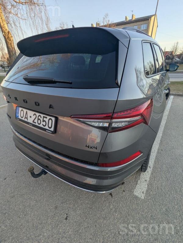 Pelēks Skoda Kodiaq 2022 Madona, ar dzinēja tilpumu 2.00 L un nobraukumu 76 tūkst. km par 28700 €, foto 4 vietnē AUTOMOTO.COM.LV