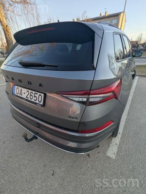 Серый Шкода Kodiaq 2022 в Мадона, объемом двигателя 2.00 л и пробегом 76 тыс. км за 28700 €, фото 5 на AUTOMOTO.COM.LV