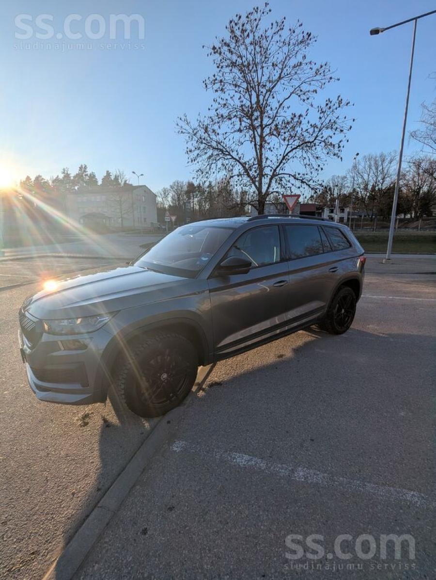 Серый Шкода Kodiaq 2022 в Мадона, объемом двигателя 2.00 л и пробегом 76 тыс. км за 28700 €, фото 10 на AUTOMOTO.COM.LV