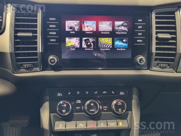 Pelēks Skoda Kodiaq 2022 Rīga, ar dzinēja tilpumu 1.50 L un nobraukumu 100 tūkst. km par 23790 €, foto 10 vietnē AUTOMOTO.COM.LV