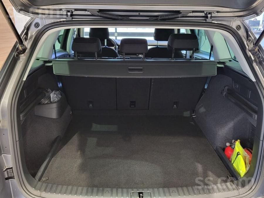 Pelēks Skoda Kodiaq 2022 Rīga, ar dzinēja tilpumu 1.50 L un nobraukumu 100 tūkst. km par 23790 €, foto 18 vietnē AUTOMOTO.COM.LV