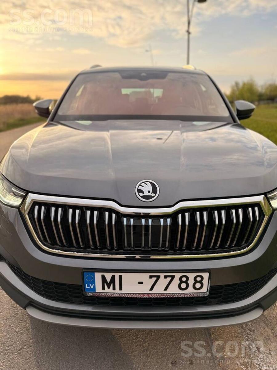 Серый Шкода Kodiaq 2022 в Рига, объемом двигателя 2.00 л и пробегом 67 тыс. км за 28500 €, фото 3 на AUTOMOTO.COM.LV