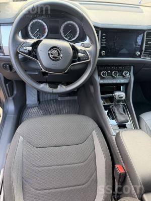 Серый Шкода Kodiaq 2022 в Рига, объемом двигателя 1.50 л и пробегом 90 тыс. км за 23900 €, фото 12 на AUTOMOTO.COM.LV
