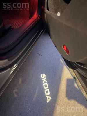Серый Шкода Kodiaq 2022 в Рига, объемом двигателя 1.50 л и пробегом 90 тыс. км за 23900 €, фото 13 на AUTOMOTO.COM.LV