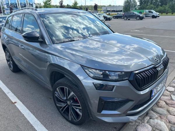 Pelēks Skoda Kodiaq 2022 Rīga, ar dzinēja tilpumu 2.00 L un nobraukumu 124 tūkst. km par 36000 €, foto 1 vietnē AUTOMOTO.COM.LV