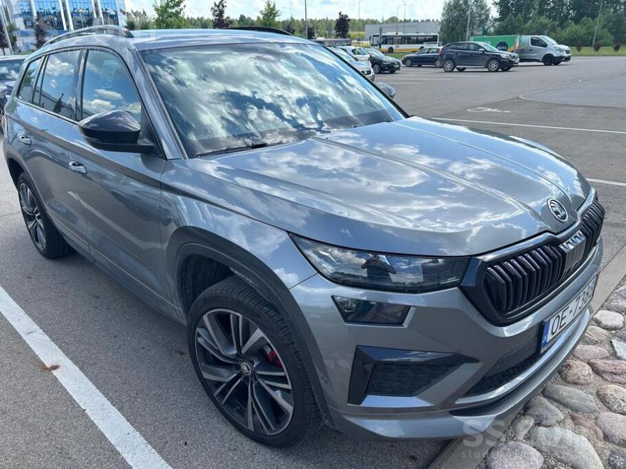 Pelēks Skoda Kodiaq 2022 Rīga, ar dzinēja tilpumu 2.00 L un nobraukumu 124 tūkst. km par 36000 €, foto 1 vietnē AUTOMOTO.COM.LV
