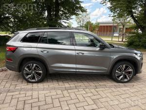 Pelēks Skoda Kodiaq 2022 Rīga, ar dzinēja tilpumu 2.00 L un nobraukumu 134 tūkst. km par 33500 €, foto 5 vietnē AUTOMOTO.COM.LV