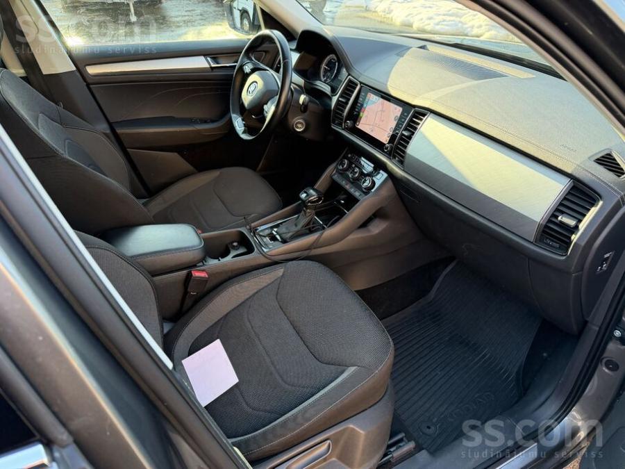 Серый Шкода Kodiaq 2022 в Бауска, объемом двигателя 2.00 л и пробегом 110 тыс. км за 22000 €, фото 5 на AUTOMOTO.COM.LV