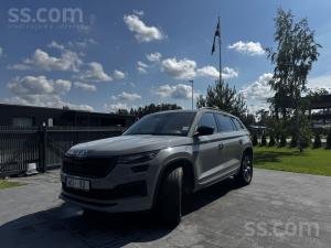 Pelēks Skoda Kodiaq 2022 Rīga, ar dzinēja tilpumu 1.50 L un nobraukumu 129 tūkst. km par 30000 €, foto 1 vietnē AUTOMOTO.COM.LV
