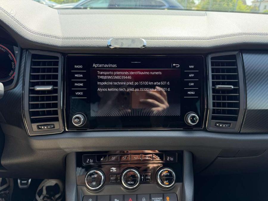 Grey Skoda Kodiaq 2022 in Siauliai, with an engine capacity of 1.50 L and mileage of 215 thousand km for 22978 €, photo 34 on AUTOMOTO.COM.LV