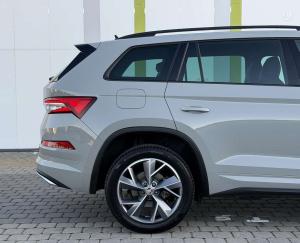 Серый Шкода Kodiaq 2022 в Таураге, объемом двигателя 1.97 л и пробегом 228 тыс. км за 21300 €, фото 12 на AUTOMOTO.COM.LV