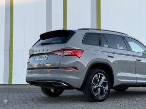 Серый Шкода Kodiaq 2022 в Таураге, объемом двигателя 1.97 л и пробегом 228 тыс. км за 21300 €, фото 20 на AUTOMOTO.COM.LV