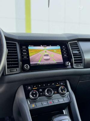Серый Шкода Kodiaq 2022 в Таураге, объемом двигателя 1.97 л и пробегом 228 тыс. км за 21300 €, фото 39 на AUTOMOTO.COM.LV