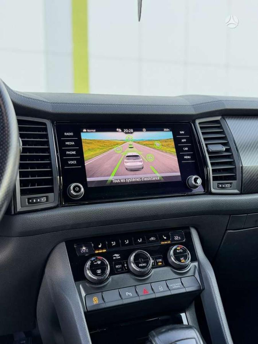 Серый Шкода Kodiaq 2022 в Таураге, объемом двигателя 1.97 л и пробегом 228 тыс. км за 21300 €, фото 39 на AUTOMOTO.COM.LV
