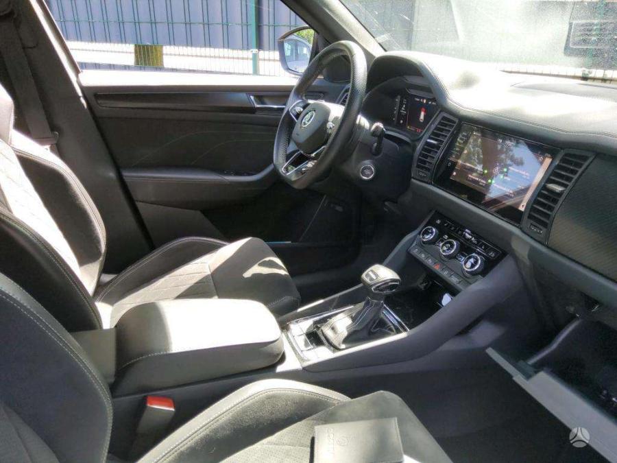 Pelēks Skoda Kodiaq 2022 Viļņa, ar dzinēja tilpumu 1.97 L un nobraukumu 155 tūkst. km par 27700 €, foto 6 vietnē AUTOMOTO.COM.LV