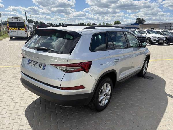 Grey Skoda Kodiaq 2022 in Taurage, with an engine capacity of 1.97 L and mileage of 200 thousand km for 17300 €, photo 5 on AUTOMOTO.COM.LV