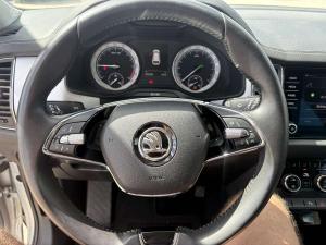 Серый Шкода Kodiaq 2022 в Таураге, объемом двигателя 1.97 л и пробегом 200 тыс. км за 17300 €, фото 13 на AUTOMOTO.COM.LV