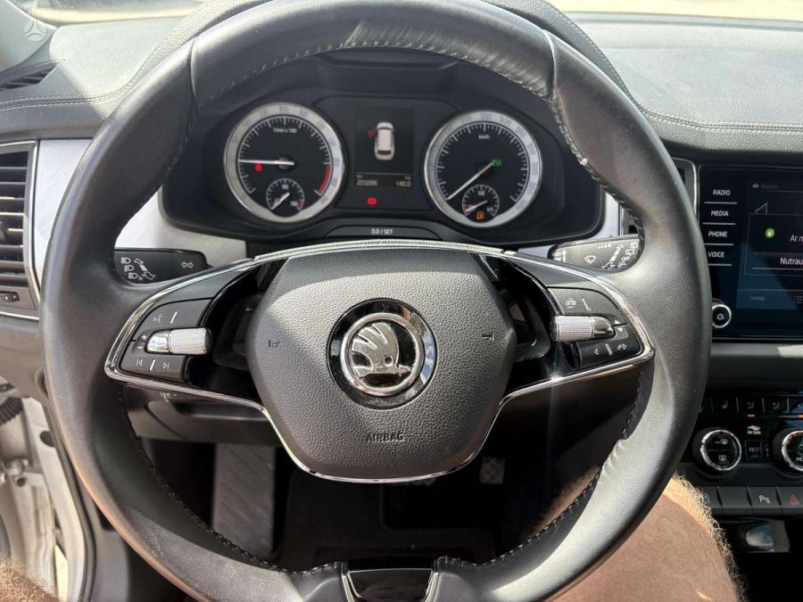 Серый Шкода Kodiaq 2022 в Таураге, объемом двигателя 1.97 л и пробегом 200 тыс. км за 17300 €, фото 13 на AUTOMOTO.COM.LV