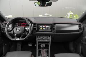 Pelēks Skoda Kodiaq 2022 Viļņa, ar dzinēja tilpumu 2.00 L un nobraukumu 151 tūkst. km par 33750 €, foto 15 vietnē AUTOMOTO.COM.LV