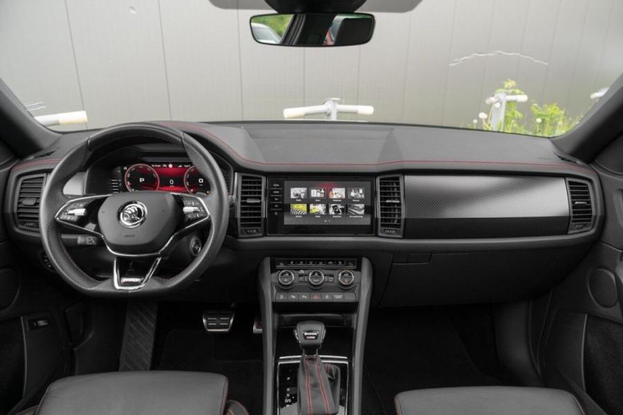 Pelēks Skoda Kodiaq 2022 Viļņa, ar dzinēja tilpumu 2.00 L un nobraukumu 151 tūkst. km par 33750 €, foto 15 vietnē AUTOMOTO.COM.LV