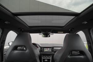 Pelēks Skoda Kodiaq 2022 Viļņa, ar dzinēja tilpumu 2.00 L un nobraukumu 151 tūkst. km par 33750 €, foto 18 vietnē AUTOMOTO.COM.LV