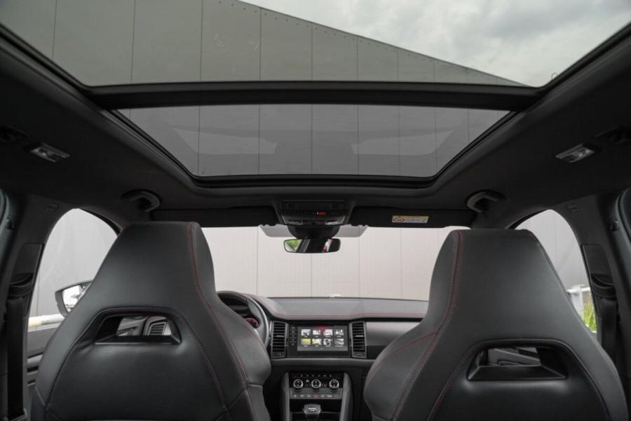 Pelēks Skoda Kodiaq 2022 Viļņa, ar dzinēja tilpumu 2.00 L un nobraukumu 151 tūkst. km par 33750 €, foto 18 vietnē AUTOMOTO.COM.LV