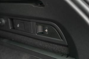Pelēks Skoda Kodiaq 2022 Viļņa, ar dzinēja tilpumu 2.00 L un nobraukumu 151 tūkst. km par 33750 €, foto 21 vietnē AUTOMOTO.COM.LV