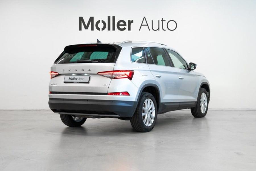 Pelēks Skoda Kodiaq 2022 Viļņa, ar dzinēja tilpumu 2.00 L un nobraukumu 159 tūkst. km par 26900 €, foto 8 vietnē AUTOMOTO.COM.LV