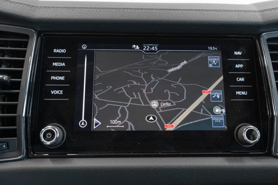 Pelēks Skoda Kodiaq 2022 Viļņa, ar dzinēja tilpumu 2.00 L un nobraukumu 159 tūkst. km par 26900 €, foto 17 vietnē AUTOMOTO.COM.LV