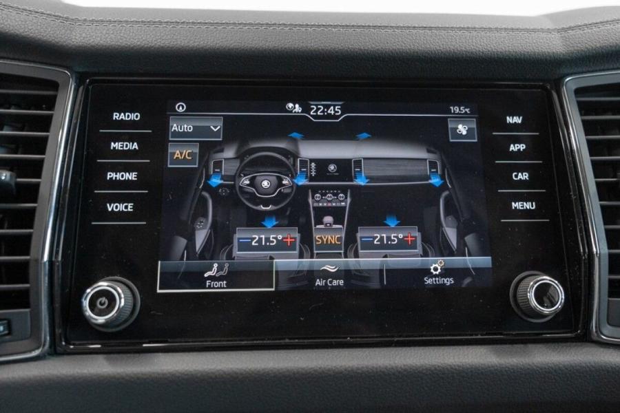 Pelēks Skoda Kodiaq 2022 Viļņa, ar dzinēja tilpumu 2.00 L un nobraukumu 159 tūkst. km par 26900 €, foto 19 vietnē AUTOMOTO.COM.LV