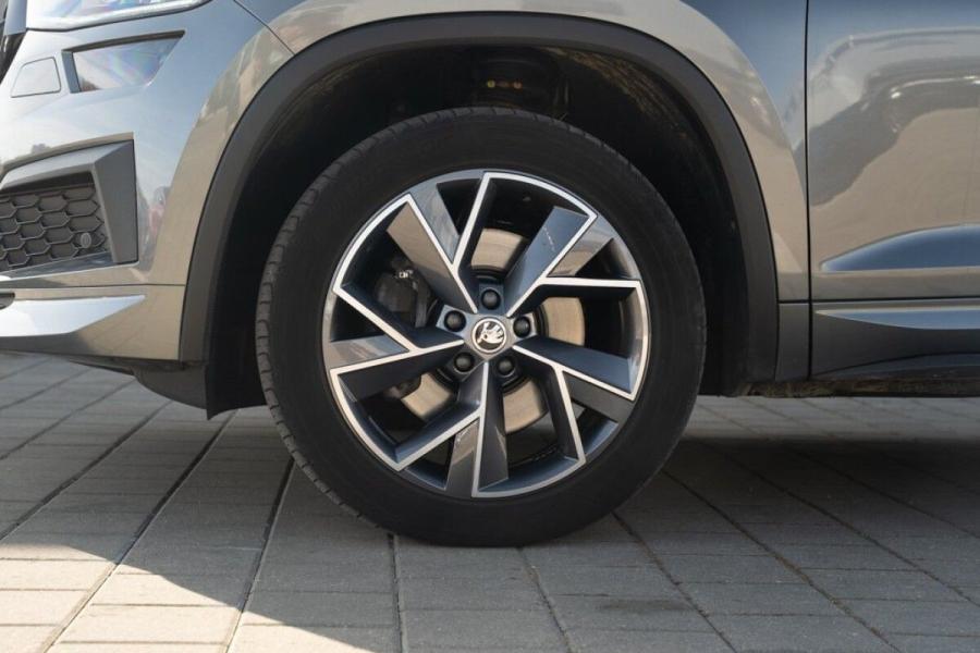 Серый Шкода Kodiaq 2022 в Вильнюс, объемом двигателя 2.00 л и пробегом 148 тыс. км за 30900 €, фото 7 на AUTOMOTO.COM.LV