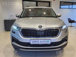 Серый Шкода Kodiaq 2022 в Рига, объемом двигателя 1.50 л и пробегом 119 тыс. км за 21990 €, фото 3 на AUTOMOTO.COM.LV