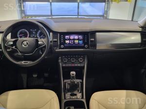 Серый Шкода Kodiaq 2022 в Рига, объемом двигателя 1.50 л и пробегом 119 тыс. км за 21990 €, фото 8 на AUTOMOTO.COM.LV