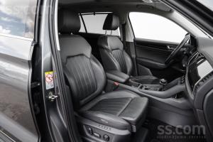 Grey Skoda Kodiaq 2022 in Riga, with an engine capacity of 2.00 L and mileage of 128 thousand km for 32550 €, photo 9 on AUTOMOTO.COM.LV