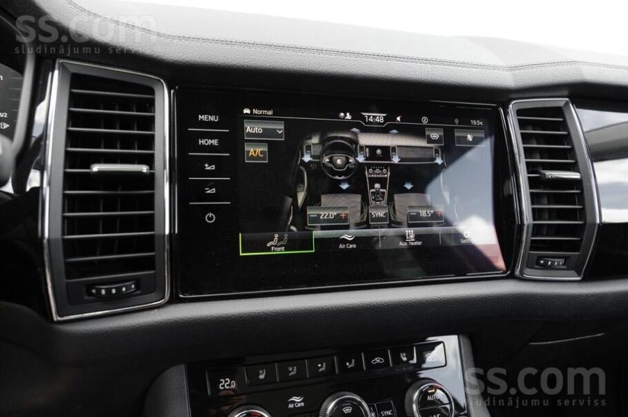 Grey Skoda Kodiaq 2022 in Riga, with an engine capacity of 2.00 L and mileage of 128 thousand km for 32550 €, photo 33 on AUTOMOTO.COM.LV