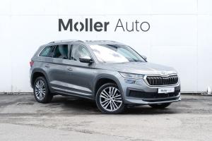 Grey Skoda Kodiaq 2022 in Riga, with an engine capacity of 2.00 L and mileage of 128 thousand km for 32550 €, photo 3 on AUTOMOTO.COM.LV