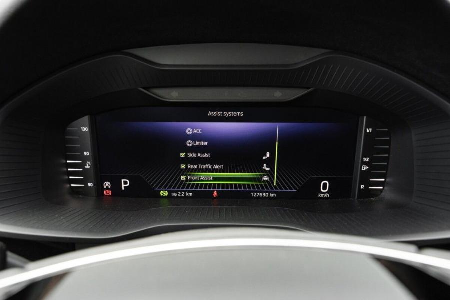 Grey Skoda Kodiaq 2022 in Riga, with an engine capacity of 2.00 L and mileage of 128 thousand km for 32550 €, photo 25 on AUTOMOTO.COM.LV