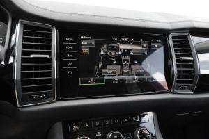 Grey Skoda Kodiaq 2022 in Riga, with an engine capacity of 2.00 L and mileage of 128 thousand km for 32550 €, photo 33 on AUTOMOTO.COM.LV