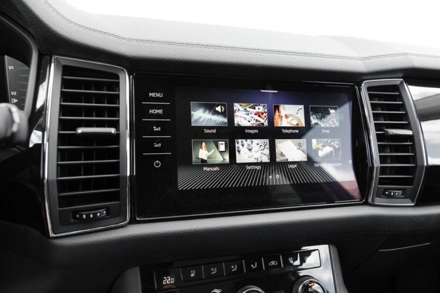 Grey Skoda Kodiaq 2022 in Riga, with an engine capacity of 2.00 L and mileage of 128 thousand km for 32550 €, photo 39 on AUTOMOTO.COM.LV