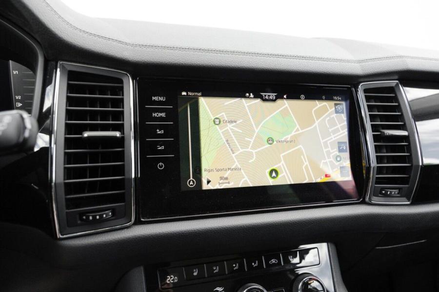 Grey Skoda Kodiaq 2022 in Riga, with an engine capacity of 2.00 L and mileage of 128 thousand km for 32550 €, photo 40 on AUTOMOTO.COM.LV