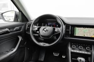 Grey Skoda Kodiaq 2022 in Riga, with an engine capacity of 2.00 L and mileage of 128 thousand km for 32550 €, photo 42 on AUTOMOTO.COM.LV
