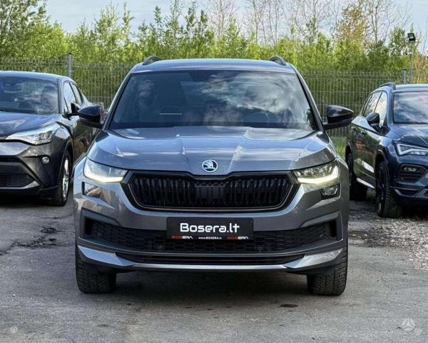 Pelēks Skoda Kodiaq 2022 Viļņa, ar dzinēja tilpumu 1.50 L un nobraukumu 194 tūkst. km par 24990 €, foto 2 vietnē AUTOMOTO.COM.LV