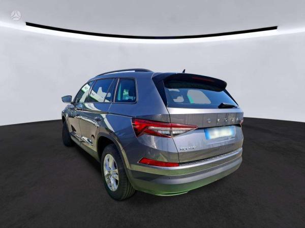 Серый Шкода Kodiaq 2022 в Вильнюс, объемом двигателя 1.50 л и пробегом 170 тыс. км за 18755 €, фото 4 на AUTOMOTO.COM.LV